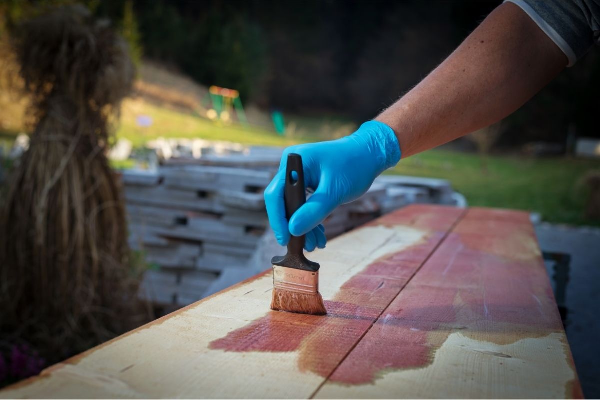 Biggest Wood Staining Mistakes And Misconceptions | BuildEazy