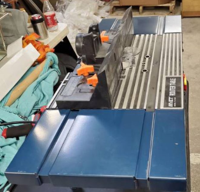 10 Best Router Table in 2023 [Reviews & Guide]