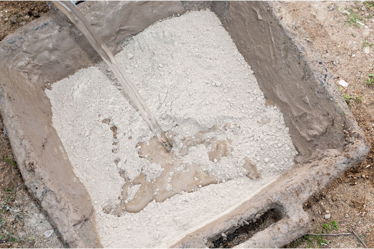 What is cement, what is it made of, and how to make it?