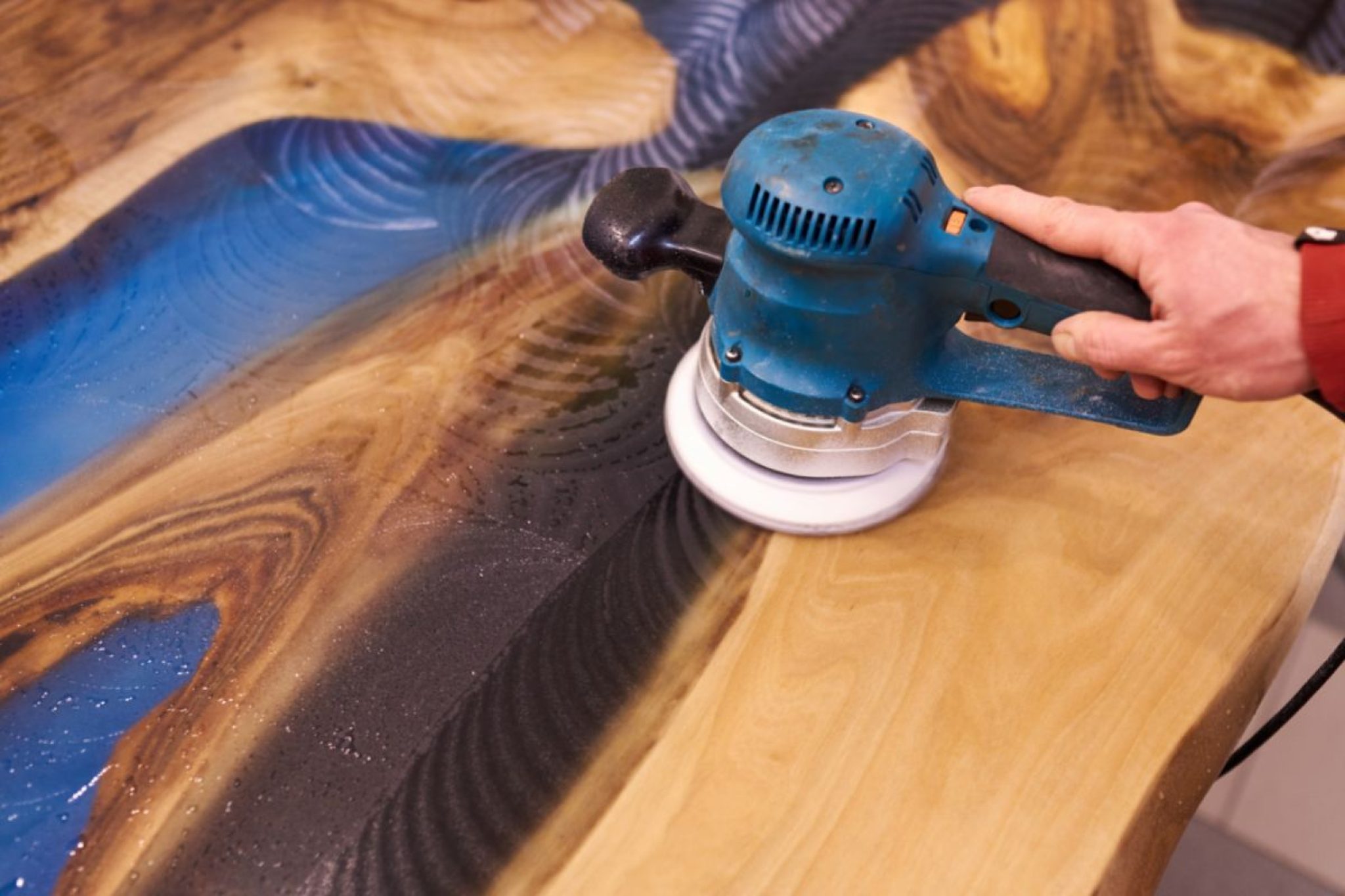 How To Make Your Own Epoxy River Table | BuildEazy