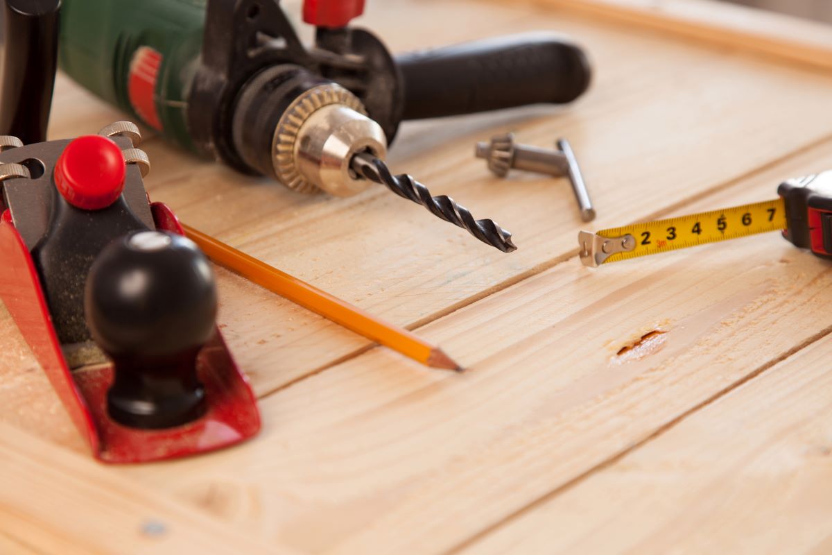 🧰 Start Woodworking Quickly With This Basic Toolbox | BuildEazy