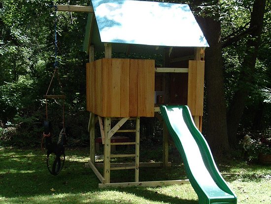 How to build a Kid's Play Fort | BuildEazy