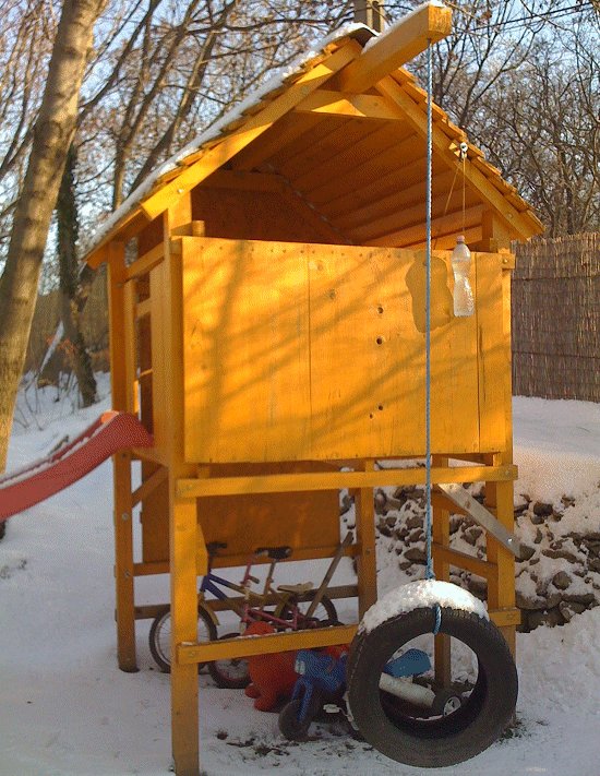 How to build a Kid's Play Fort | BuildEazy