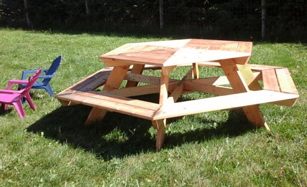 How to build a Hexagonal Table with Seating | BuildEazy