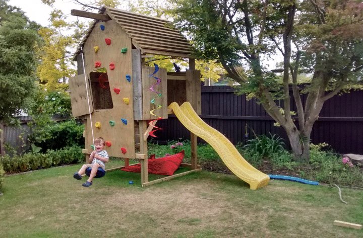 How to build a Kid's Play Fort | BuildEazy