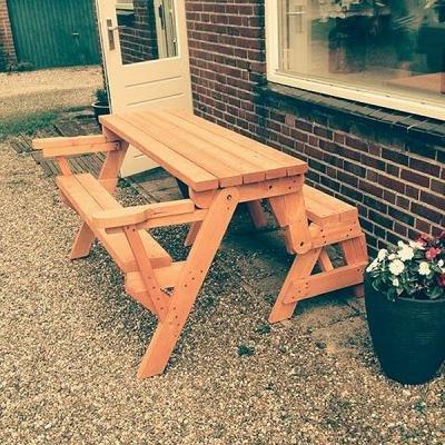 One-piece folding picnic table out of 2x4 lumber | BuildEazy
