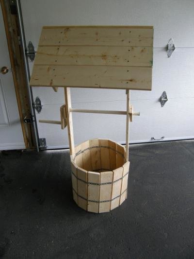 🌼 How to build a wooden wishing well | BuildEazy
